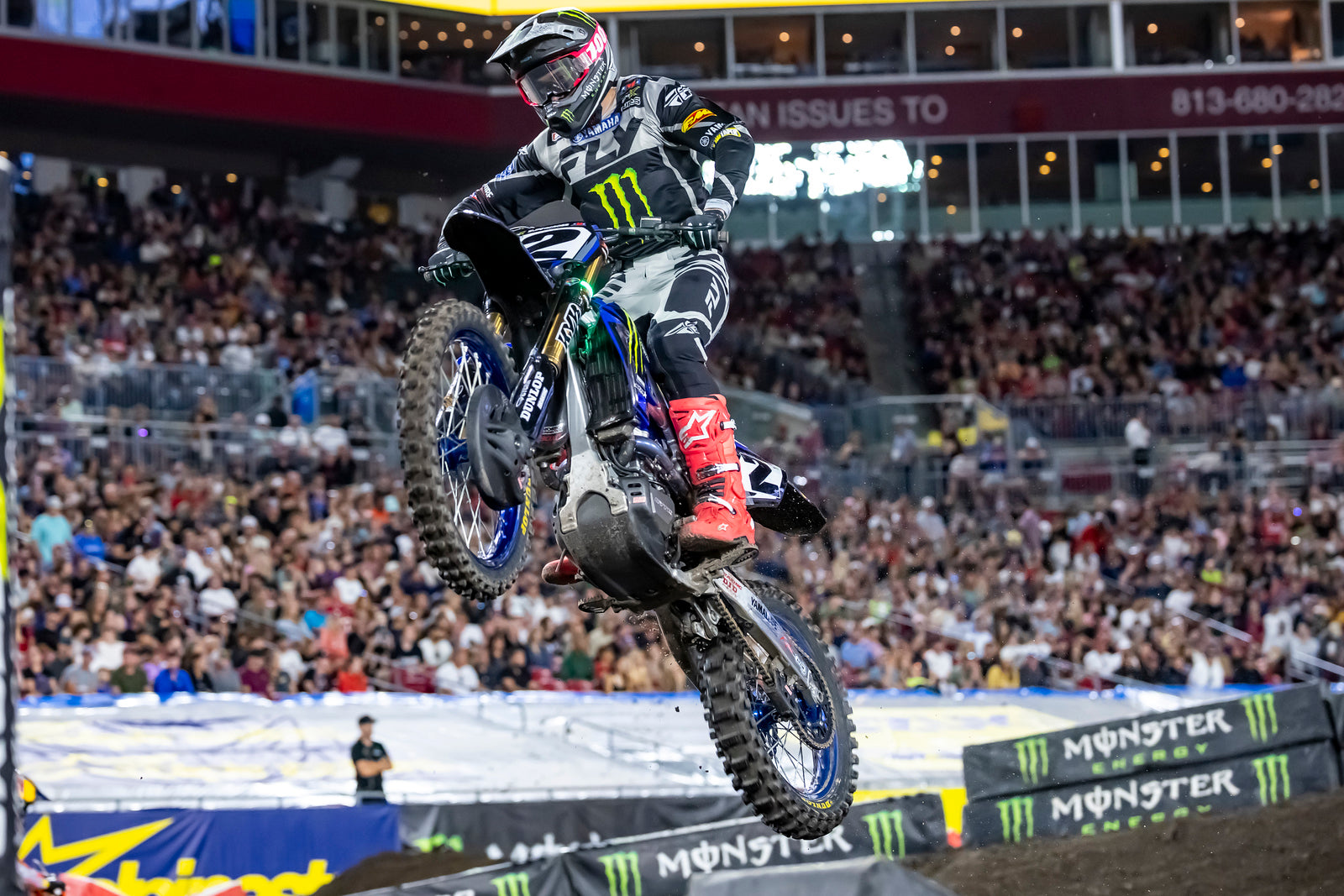 COOPER WEBB AND JASON ANDERSON DUKE IT OUT FOR 450SX RACE GLORY ...